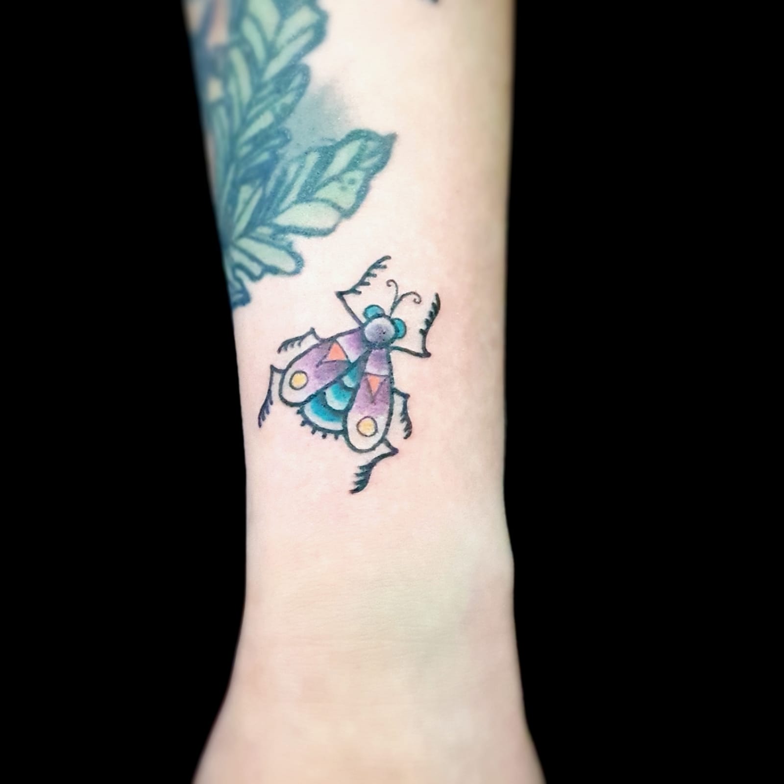 Insect tattoos: symbolism and tattoo ideas